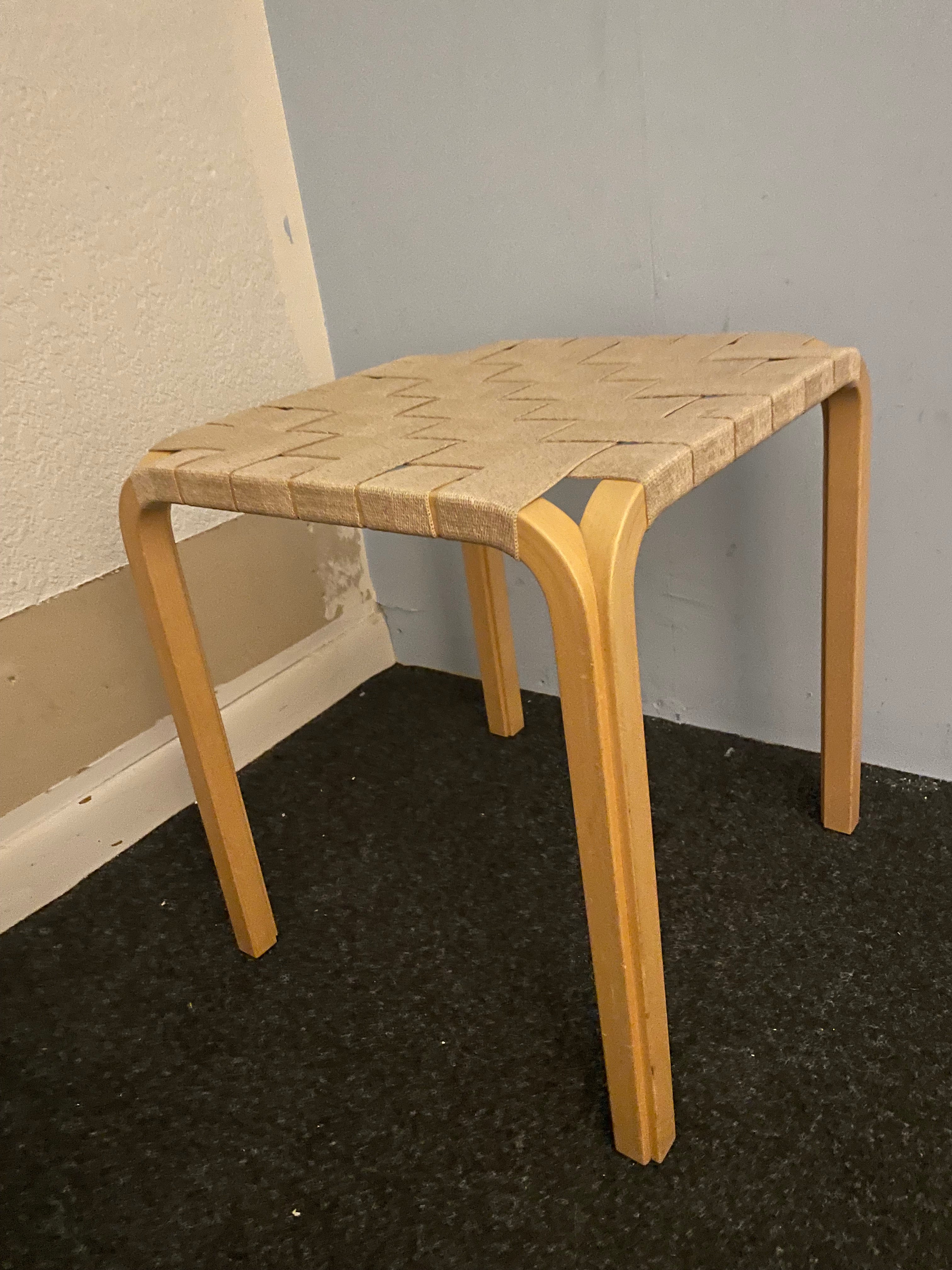 Alvar Aalto Footstool – Mod Livin